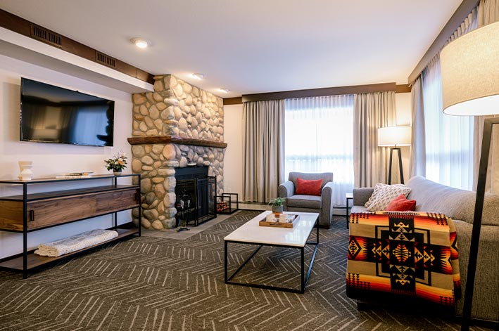 Marmot Lodge Official Page - Jasper hotel, pool, hot tubs, kitchen